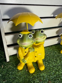 Pepe and Friend with Umbrella– Col-ron
